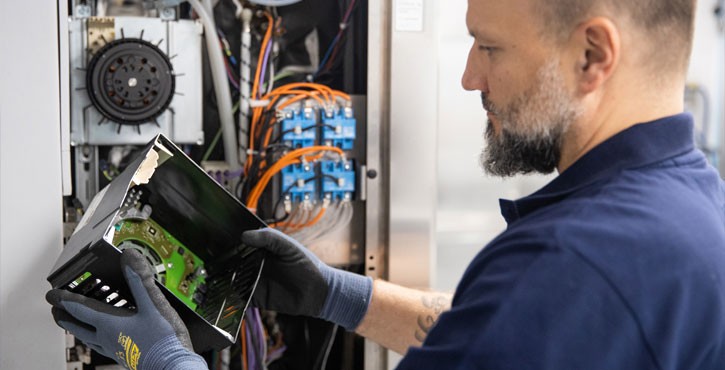 What is a RATIONAL Service Partner?